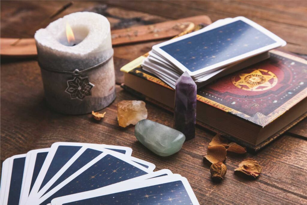 Descubre tu destino: Consulta tarot telefónico para desvelar el futuro ...